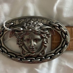 Versace | Accessories | Vintage Versace Medusa Buckle Belt Size 42 ...